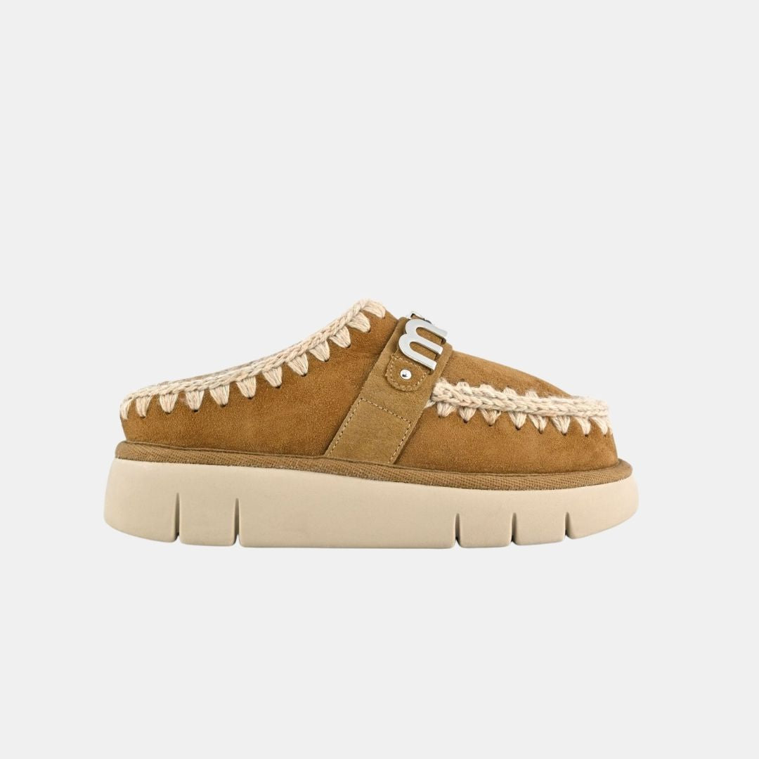 Mou Bounce Clog Metal Logo Cognac Suede – Brands Democracy